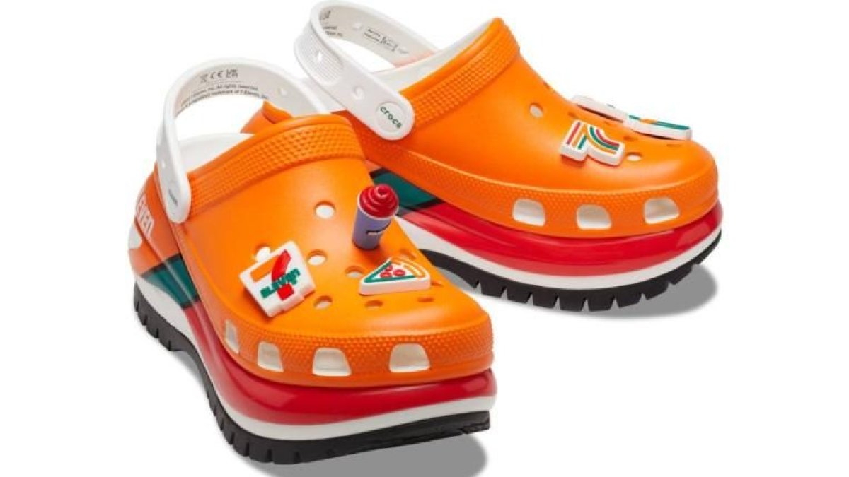 Crocs y 7-Eleven se unen para nueva colección de zapatos – Telemundo ...