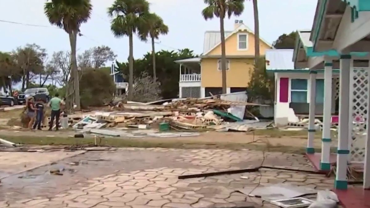 Cedar Key, un día después de huracán Idalia – Telemundo San Antonio (60)
