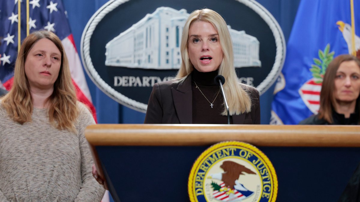 Anuncian demanda contra NY por políticas migratorias – Telemundo San ...